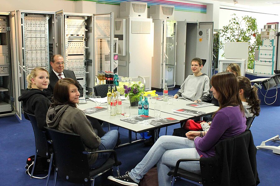 Berufsinformationstag der Holderbergschule am 1.6.2010